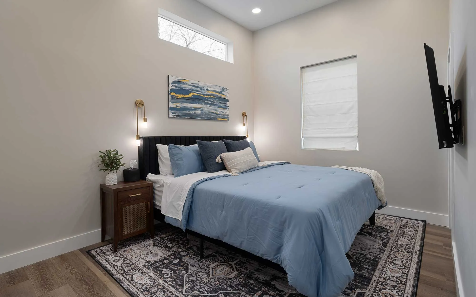 Reservations – Still Water Luxury Stays